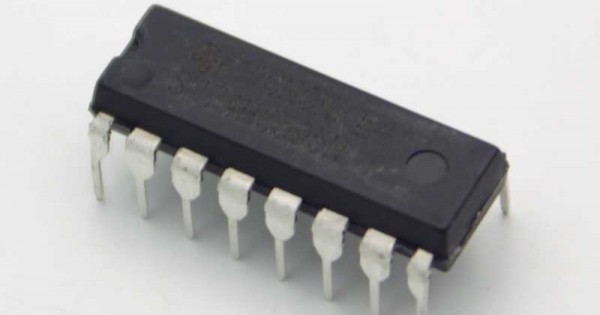 74HC157 - Quad 2-input multiplexer