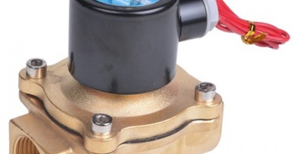 Brass Liquid Solenoid Valve - 220V AC - 1/2 NPS